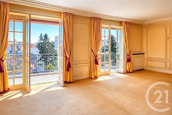 Appartement à vendre - Lyon e , Croix Rousse Ouest - 5 pièces - 3 chambres