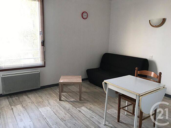Redon : Appartement 1 pièce à louer