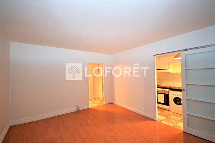Appartement 1 pièce à Bois-Colombes, Jean Jaurès, à louer