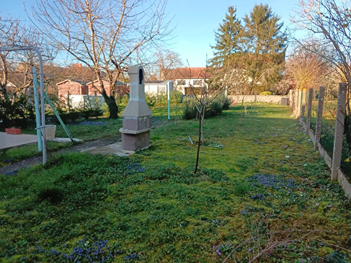 Maison à vendre - Nérondes - 4 pièces - 2 chambres