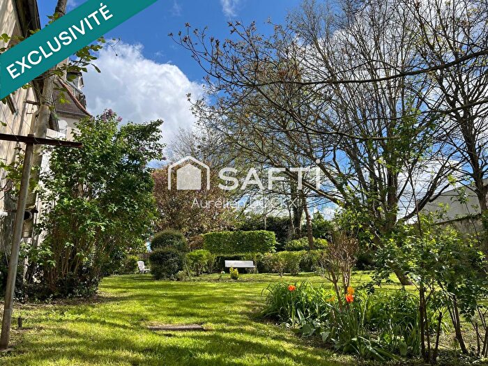 Appartement à vendre - Chelles, Centre-ville, Gare, Abbesses - 2 pièces - 1 chambre