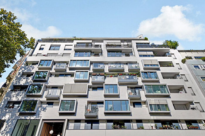 Paris 19ème, Secrétan, Jaurès : Appartement 2 pièces à vendre