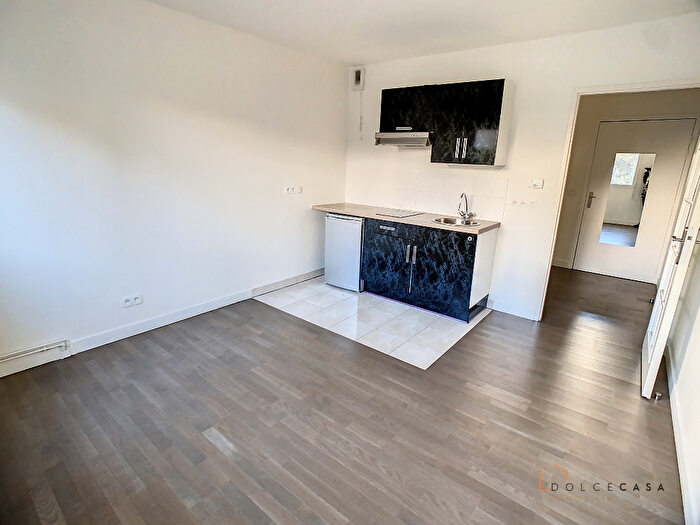Nogent-sur-Marne, Nogent Village - Appartement 1 pièce à louer