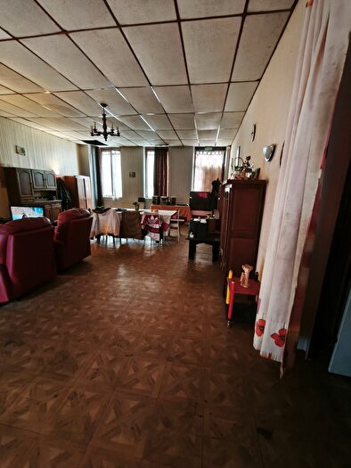 Maison à vendre - Ouzouer-sur-Trézée - 9 pièces - 6 chambres