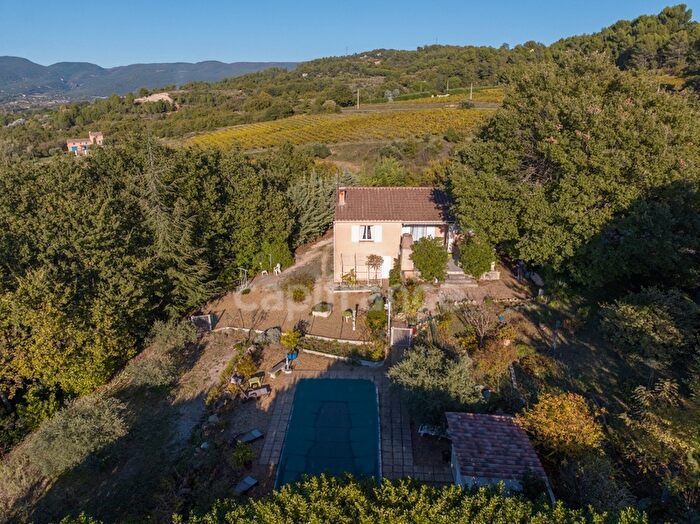 Maison 4 pièces à Apt, à vendre