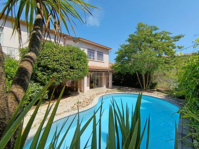 Maison 8 pièces à vendre - Rognonas