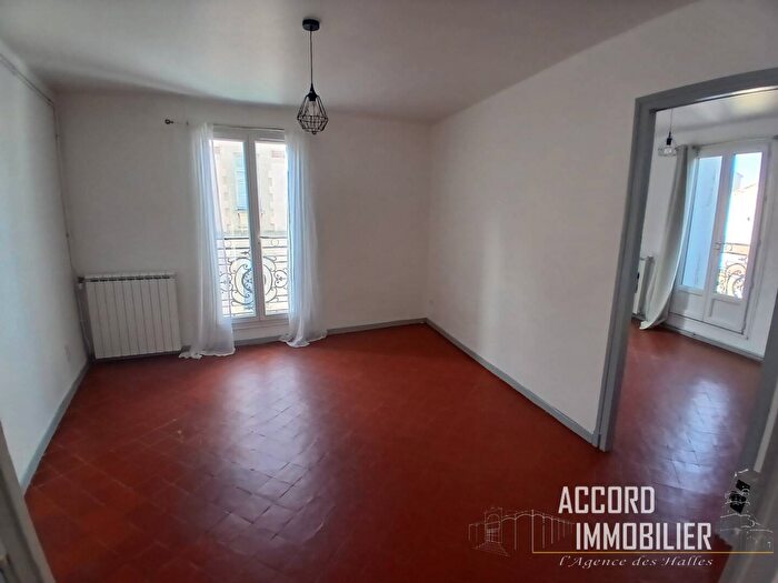 Appartement à louer - Béziers - 2 pièces - 1 chambre