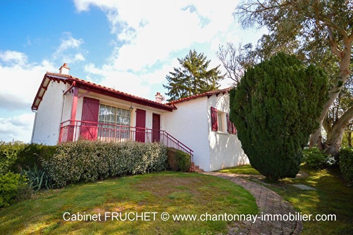 Maison 4 pièces à Rochetrejoux, à vendre
