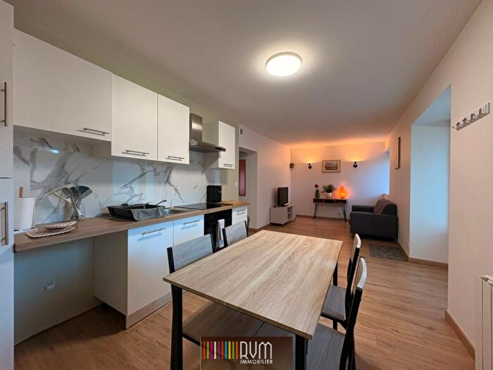 Appartement 2 pièces à louer à Villereversure