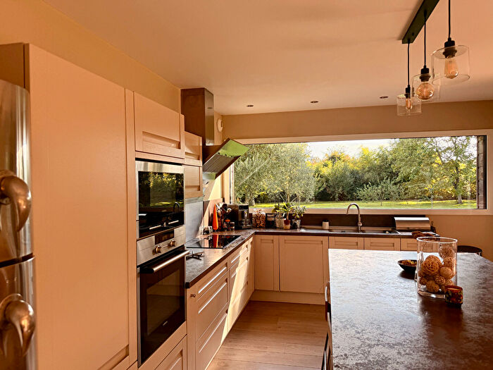 Maison à vendre - Elven - 8 pièces - 5 chambres