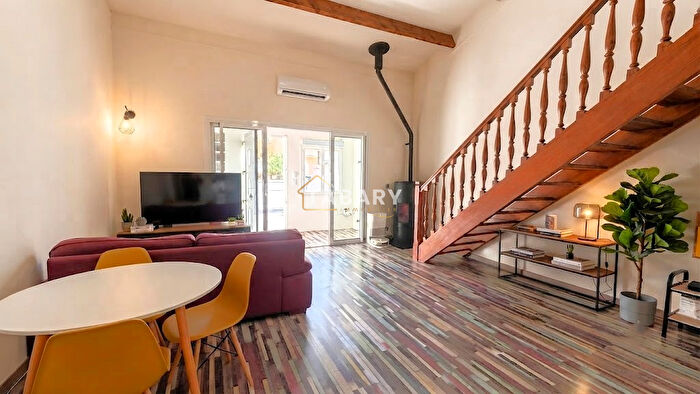 Maison 4 pièces à Sainte-Marie-la-Mer, à vendre