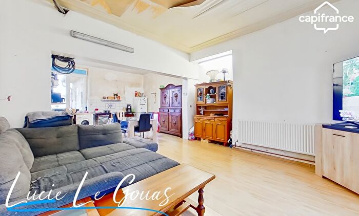 Maison à vendre - Piennes - 6 pièces - 5 chambres