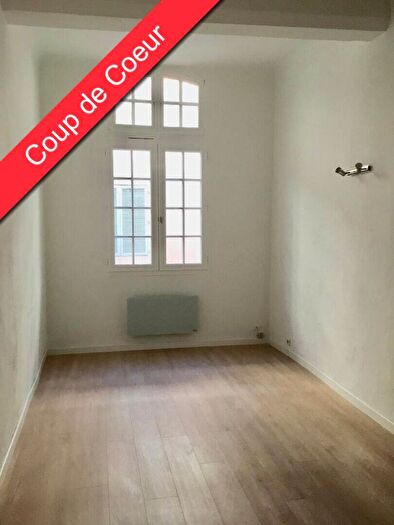 Appartement à louer - Centre Ville, Aix en Provence - 1 pièce