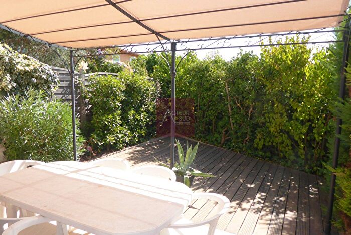 Maison à louer - Nord, Saint-Clément-de-Rivière - 4 pièces - 3 chambres