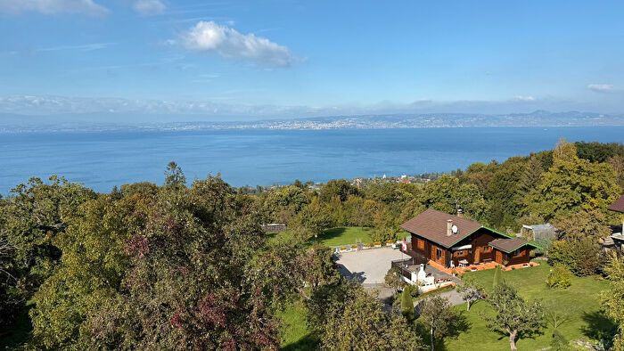 Maison à vendre - Publier - 10 pièces - 4 chambres