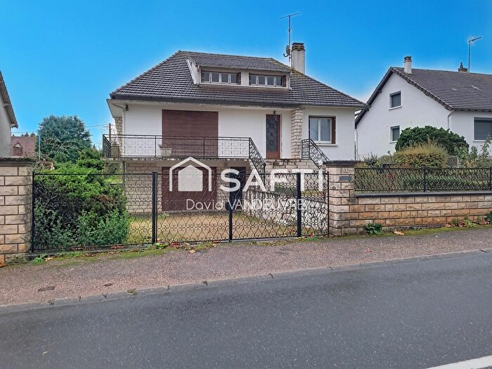 Maison à vendre - Éguzon-Chantôme - 7 pièces - 4 chambres