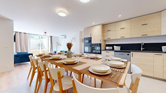 Quartiers Ouest, Bourg l'Evesque - Appartement 7 pièces à louer