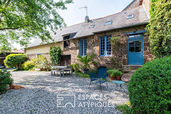 Maison 12 pièces à Hédé-Bazouges, à vendre