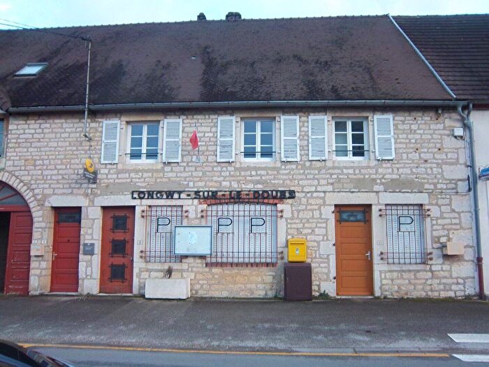 Longwy-sur-le-Doubs - Appartement 4 pièces à louer