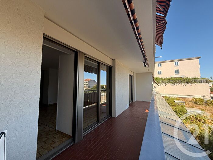 Appartement 2 pièces à louer - Cannes, Bocca Sud