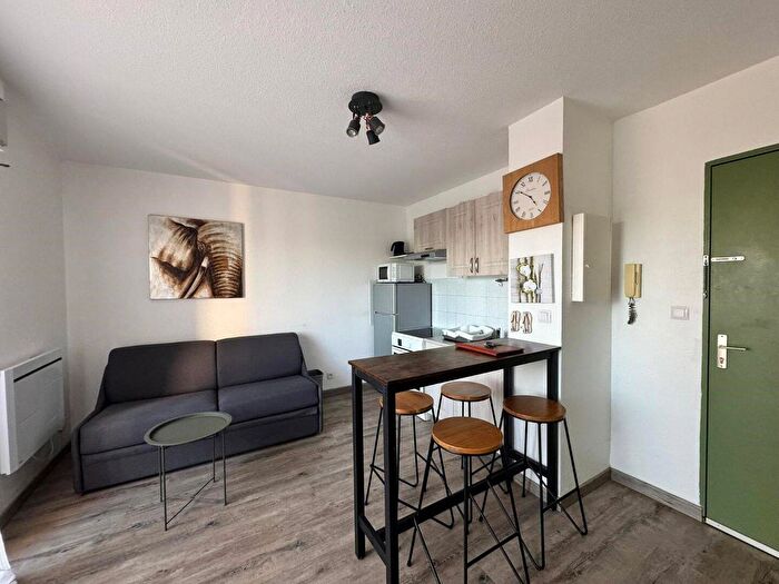 Centre Ville, Sérignan - Appartement 2 pièces à louer
