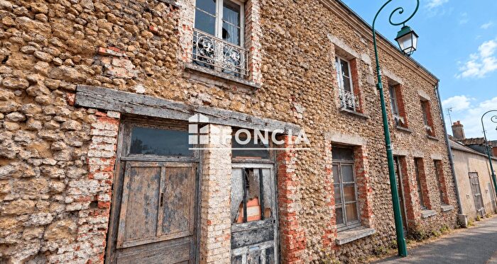 Maison 9 pièces à vendre - Beaumont-sur-Sarthe
