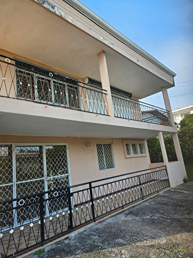 Appartement à louer - Fort-de-France - 4 pièces - 3 chambres