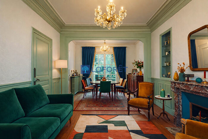 Maison à vendre - Juvisy-sur-Orge, Centre-ville, Entrevoies, Seine - 7 pièces - 5 chambres