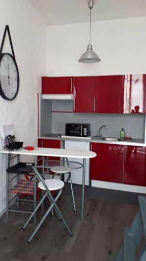 Grand Parc, Bordeaux : Appartement 1 pièce à louer