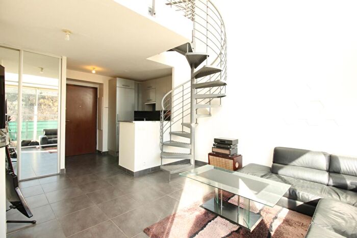 Appartement à vendre - Nice, Corniche Fleurie - 2 pièces - 1 chambre