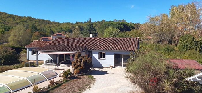 Maison 10 pièces à Caillac, à vendre