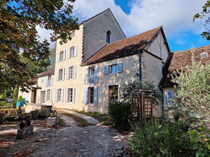 Maison à vendre - Levernois - 11 pièces - 6 chambres