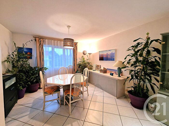 Maison à vendre - Brunoy, Nord - 5 pièces - 3 chambres