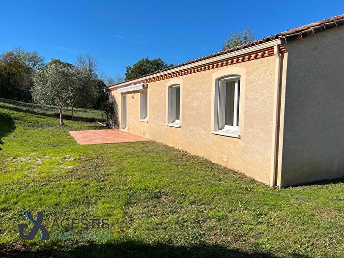 Maison à vendre - Saïx - 5 pièces - 4 chambres