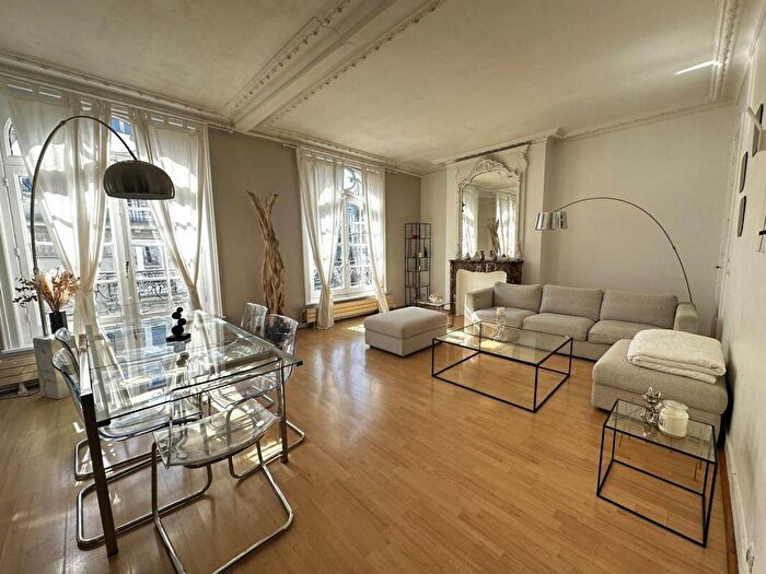 Appartement 3 pièces à Centre, Lille, à louer