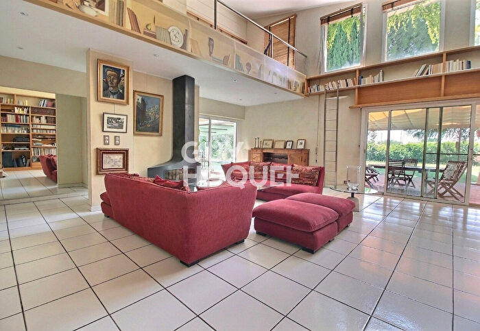 Tarascon, Sainte-Cécile - Maison 10 pièces à vendre
