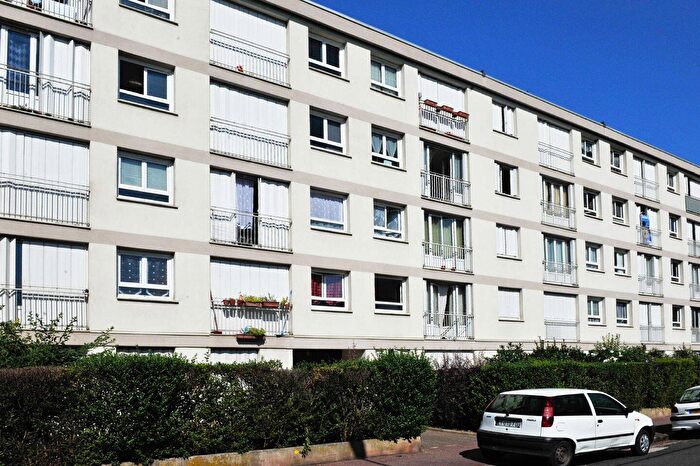 Montgolfier, Le Blanc-Mesnil - Appartement 1 pièce à louer
