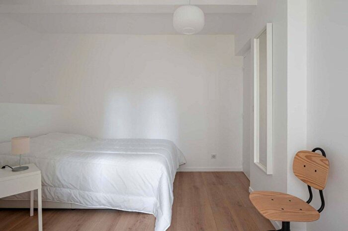 Appartement à louer - Père Lachaise-Réunion, Paris ème arrondissement - 1 pièce