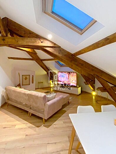 Appartement à louer - Centre Ville, Valserhone - 2 pièces - 1 chambre