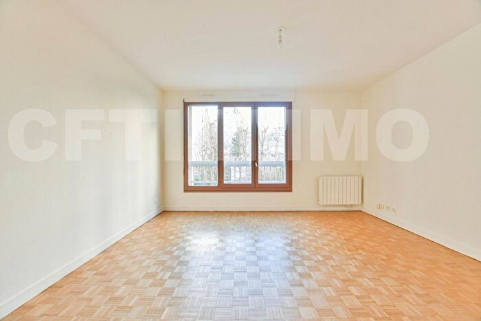 Appartement à louer - Télégraphe-Pelleport Saint Fargeau, Paris ème arrondissement - 2 pièces - 1 chambre