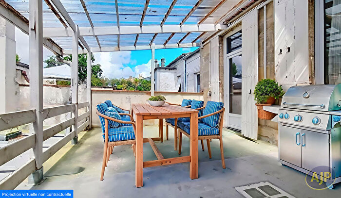 Maison à vendre - Libourne, Centre-ville, Bastide, Gare - 5 pièces - 3 chambres