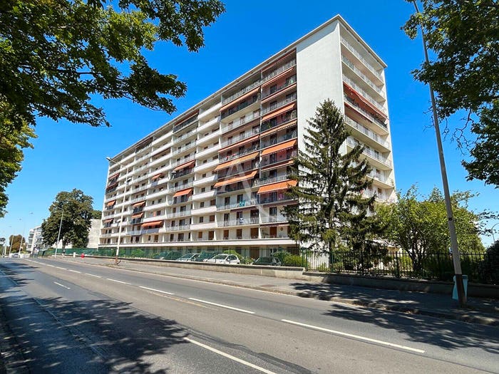 Maison Blanche-Wilson, Reims : Appartement 1 pièce à louer