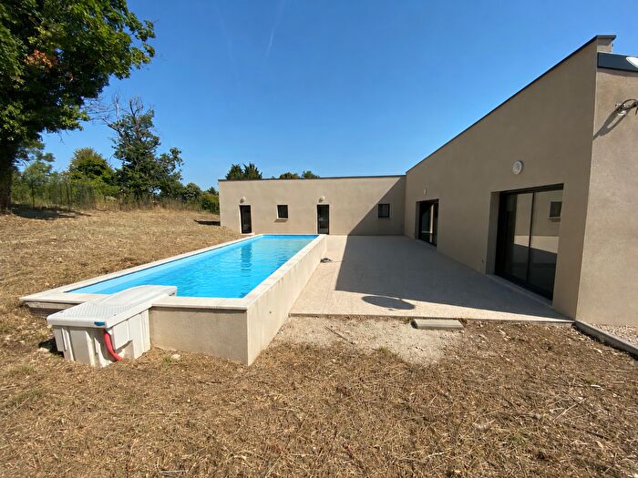 Maison 5 pièces à vendre à Saint-Jean-de-Niost
