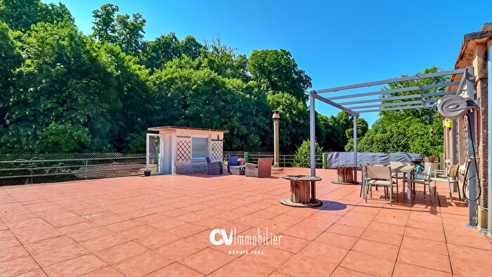 Appartement à vendre - Saint-Étienne-du-Vauvray - 4 pièces - 3 chambres