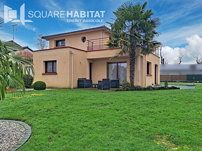 Maison à vendre - La Chapelle-Bouëxic - 6 pièces - 3 chambres