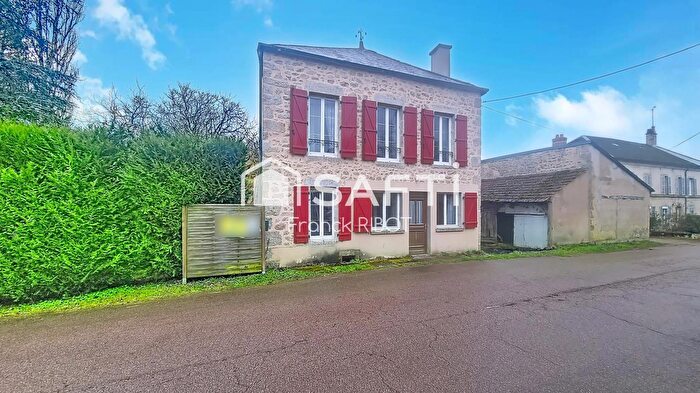 Maison à vendre - Lormes - 7 pièces - 4 chambres