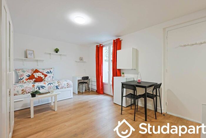 Appartement à louer - Félix Merlin, Épinay-sur-Seine - 1 pièce - 2 chambres