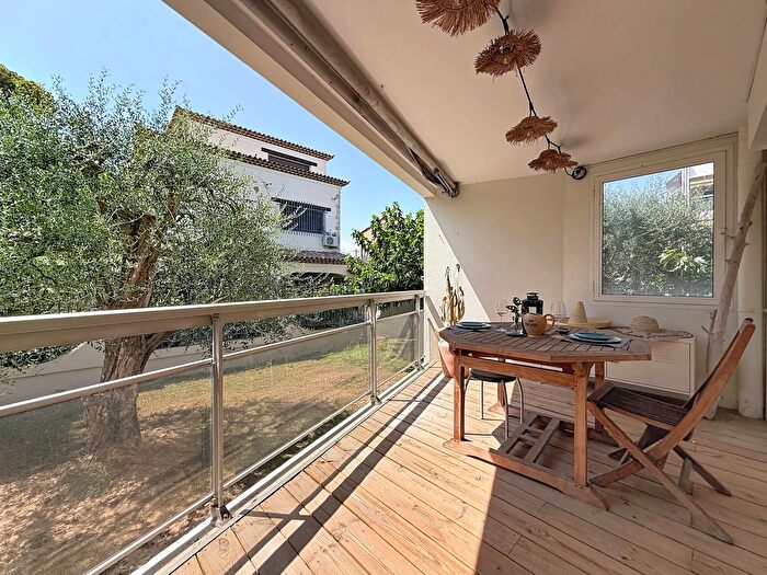 Appartement 2 pièces à Cagnes-sur-Mer, Le Cros de Cagnes, Les Vespins, à vendre