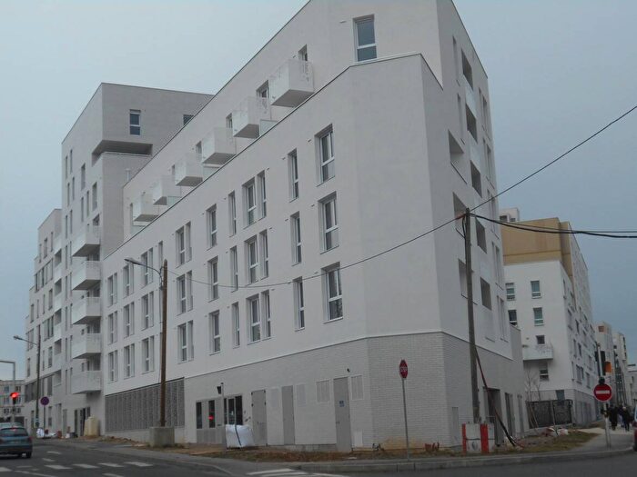 Appartement à louer - Centre Urbain-Coquibus, Évry-Courcouronnes - 4 pièces