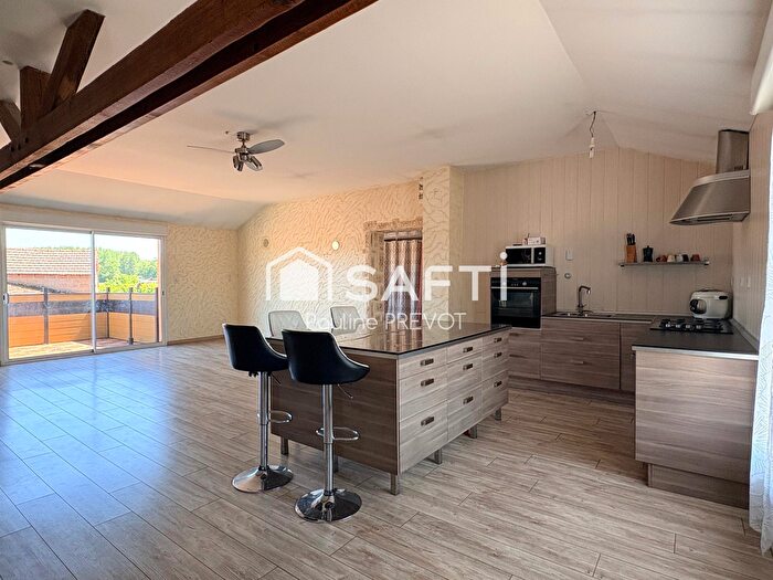 Maison 7 pièces à vendre à Digoin